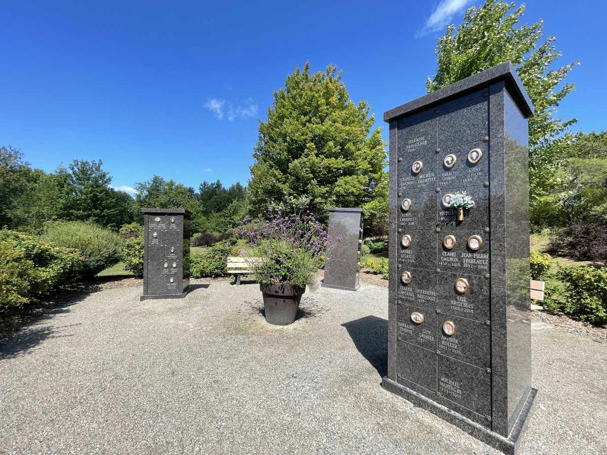 All about columbariums—Les Sentiers